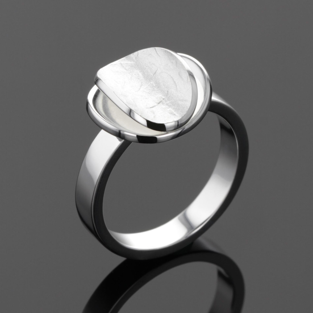 Exclusive silver jewellery with unique textures | zea design