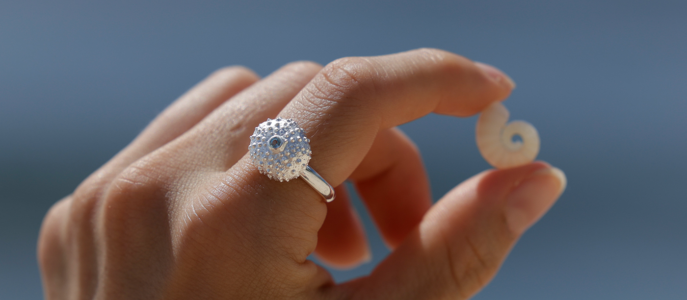 Blue Topas sea urchin ring - Mauritius | zea design